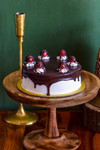 Black Forest Cake – Redmoon bakery